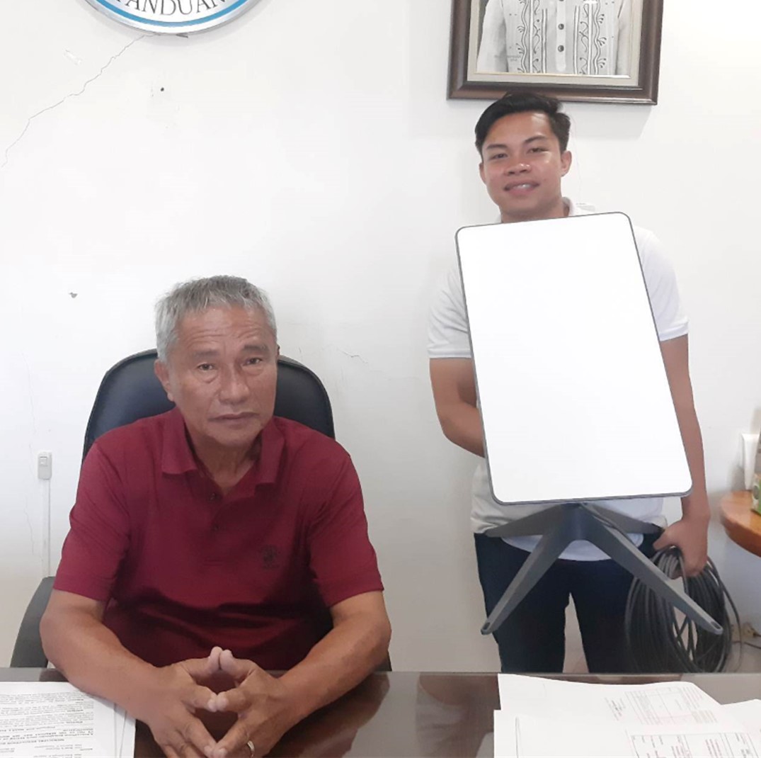 Gov. Cua, mayors express interest in using satellite internet service ...