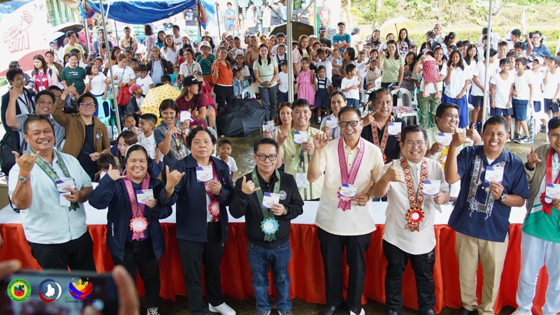 DICT’s Bayanihan SIM gives away loaded SIM cards to Bato learners ...